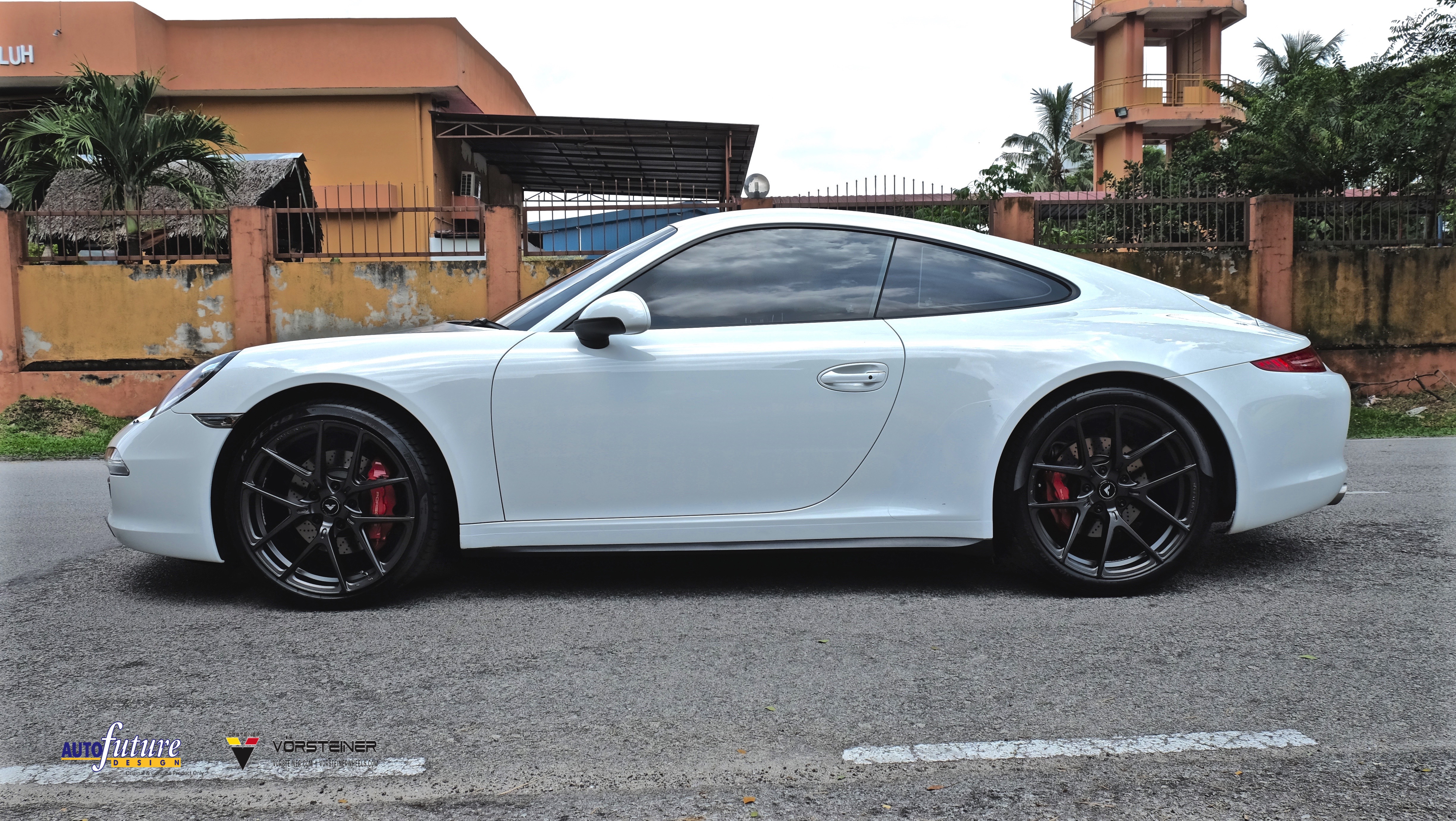 Porsche 911 Carrera 4S on a set of Vorsteiner V-FF 101 Wheels ...